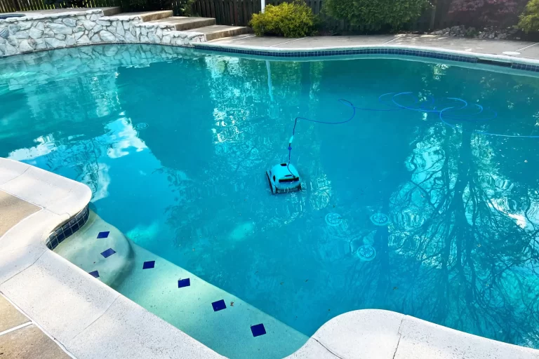 What is the Best Pool Cleaner for my Pool? - THE POOL BARN